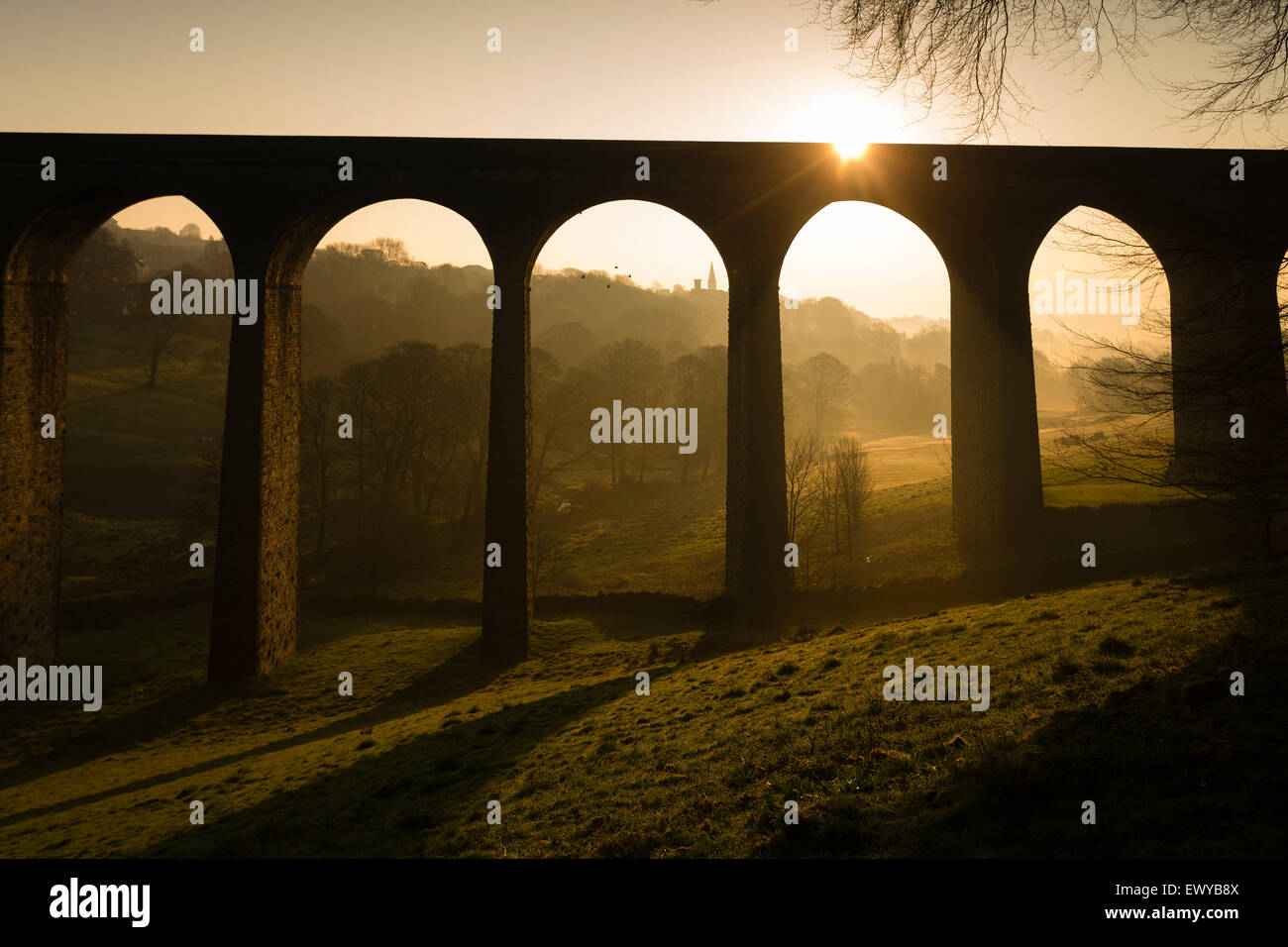 Thornton viaduct railway hi-res stock photography and images - Alamy