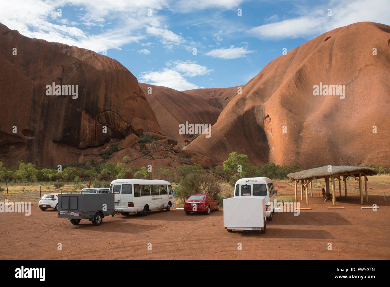 Australia, NT, Uluru - Kata Tjuta National Park. Uluru aka Aires Rock ...
