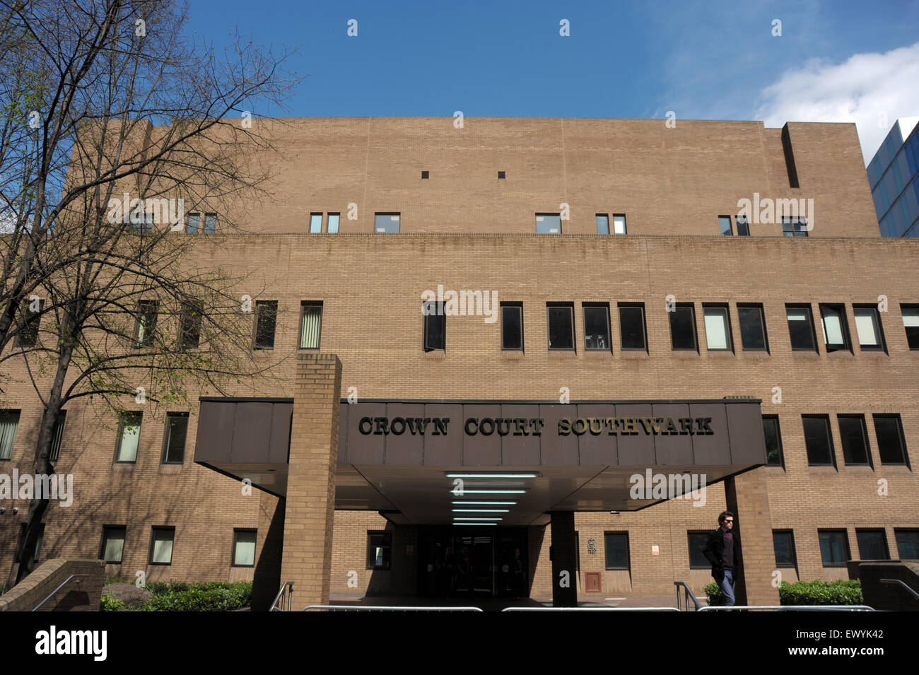 Inner london crown court hi-res stock photography and images - Alamy