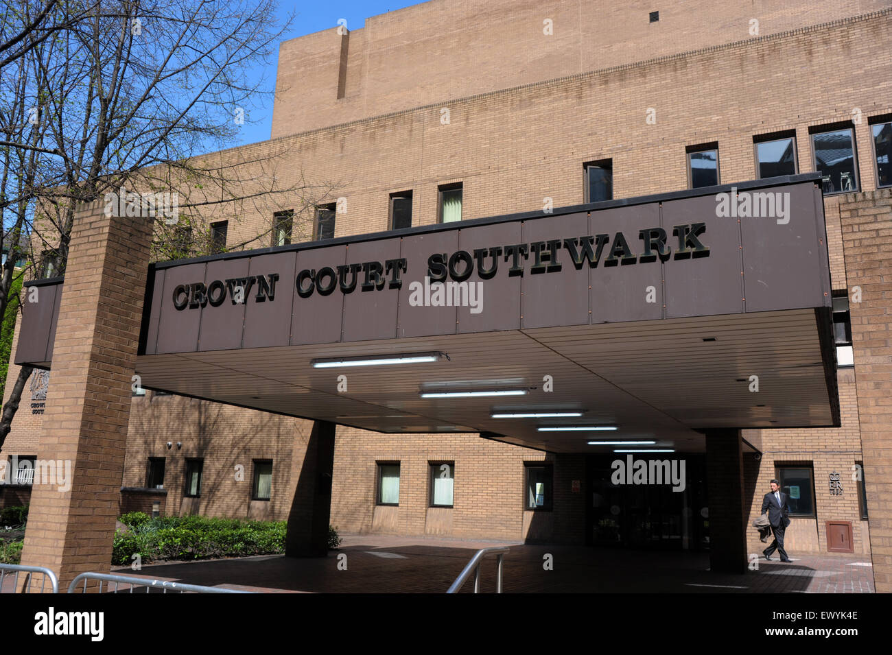 Inner london crown court hi-res stock photography and images - Alamy