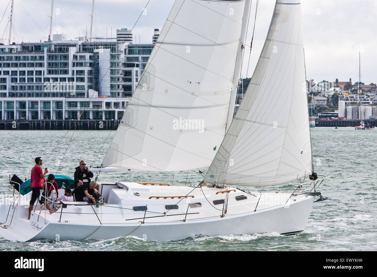 Auckland harbour hi-res stock photography and images - Alamy