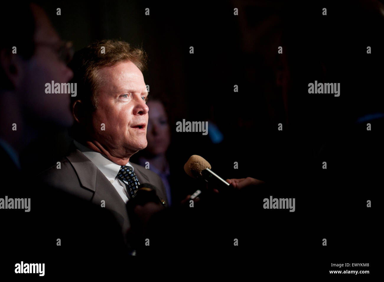 Former USA senator Jim Webb announced Thursday that he will seek the ...