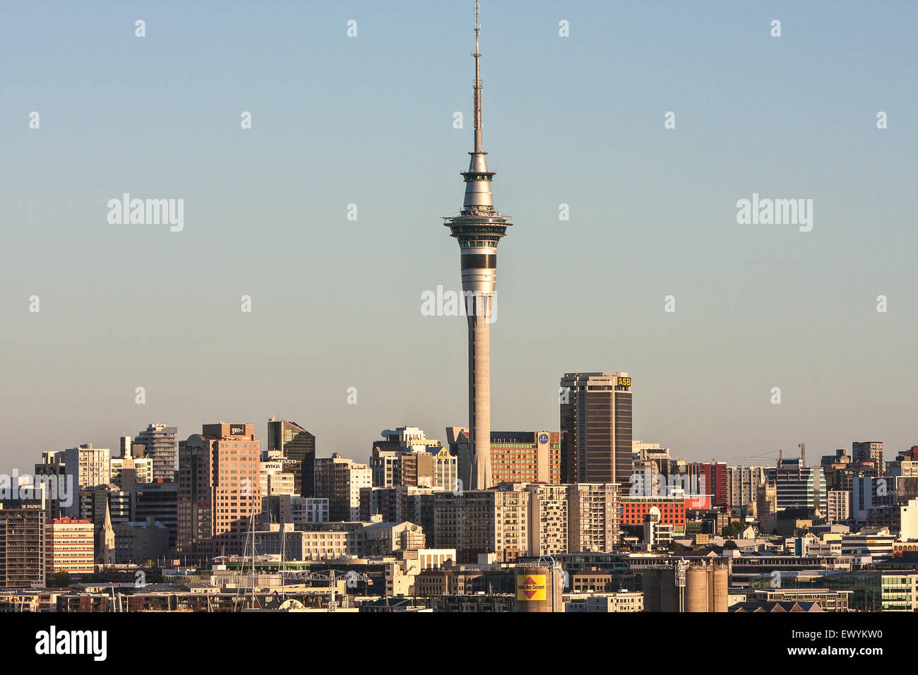 Skytower auckland observation hi-res stock photography and images - Alamy