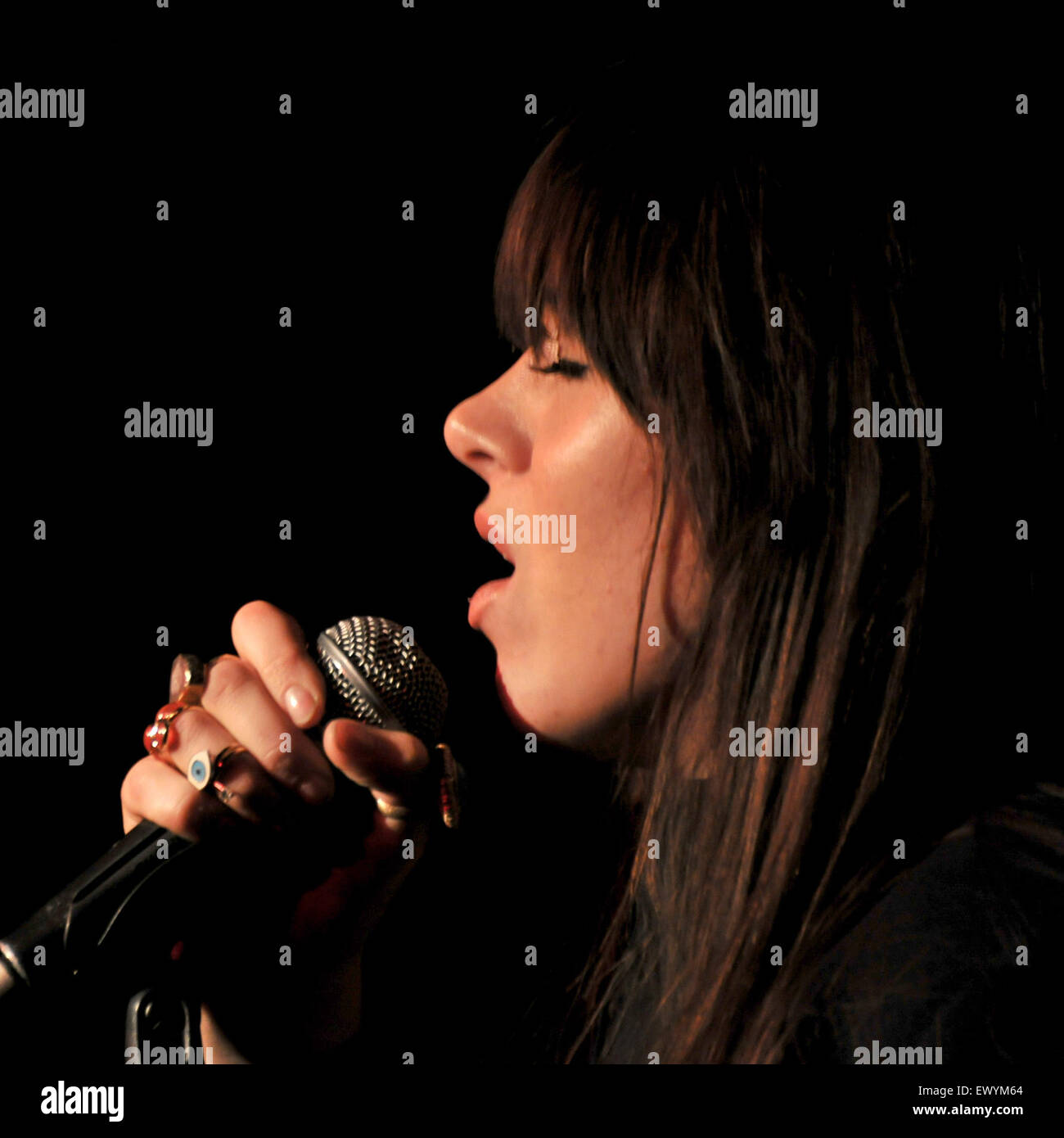 Singer-songwriter Clare Maguire performs her first gig in five years at ...