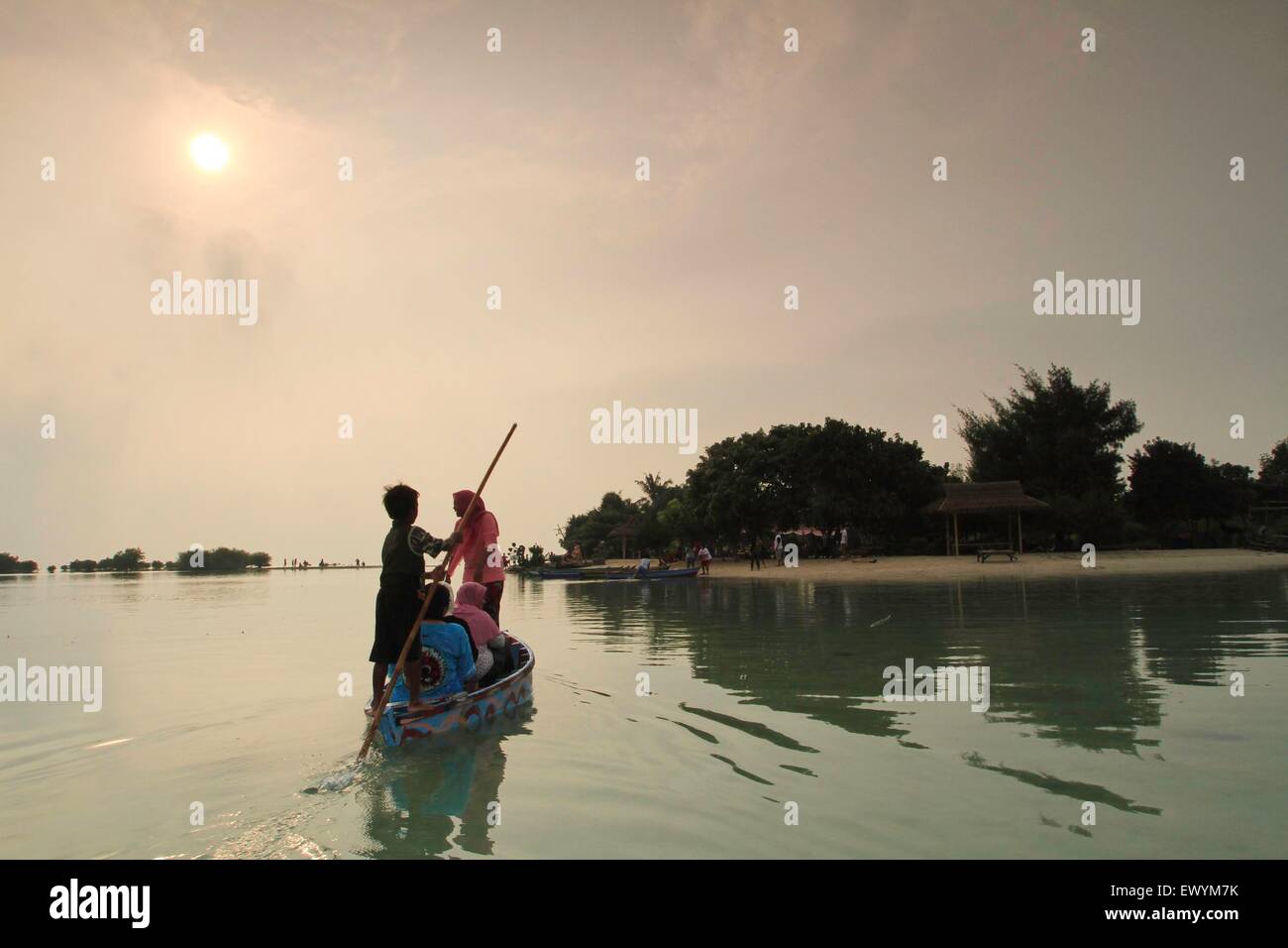 people on boat Stock Photo - Alamy