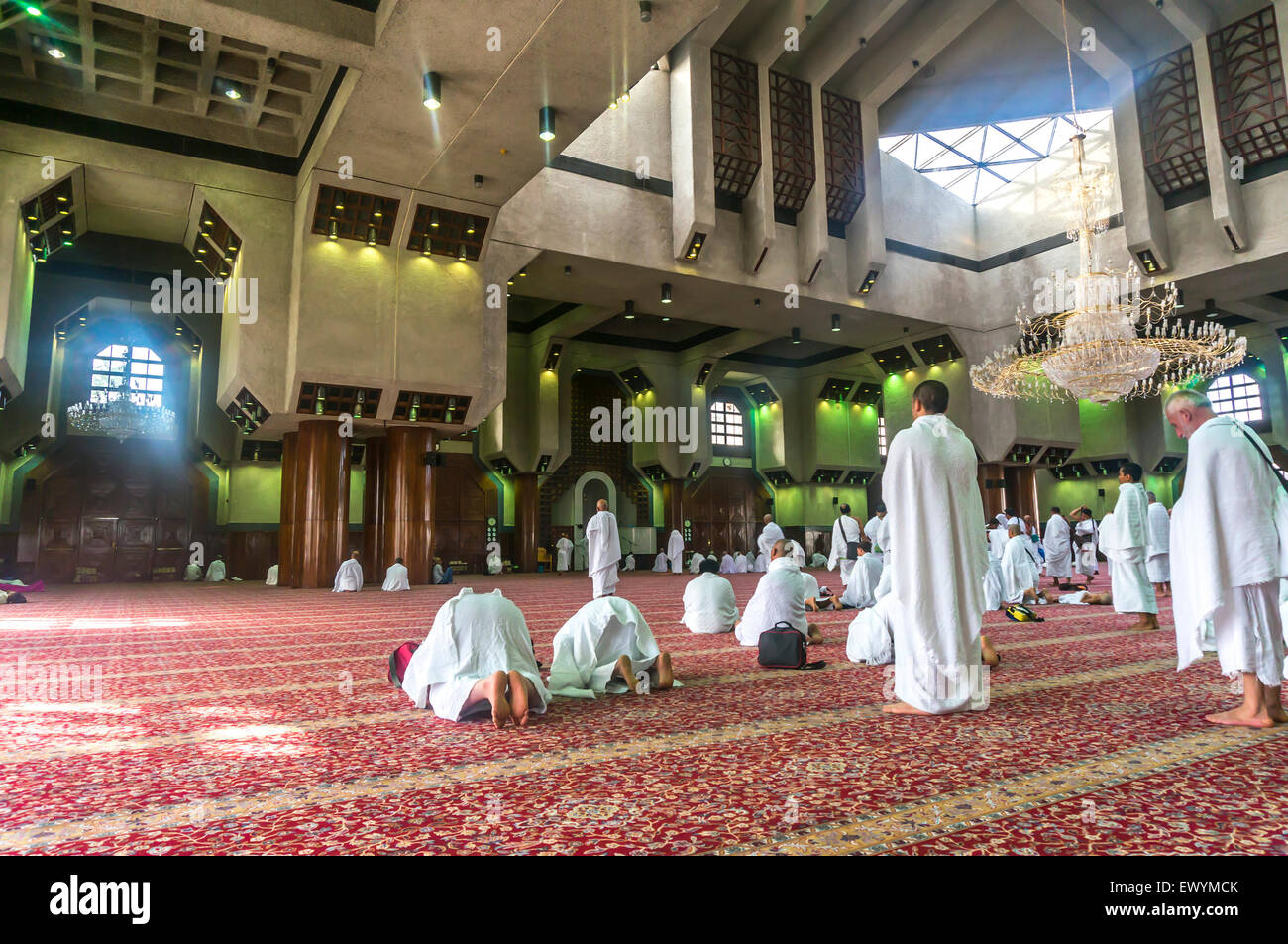 Masjid taneem hi-res stock photography and images - Alamy