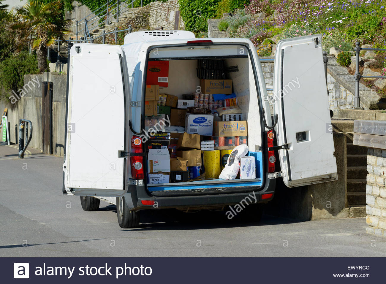 Small Delivery Van High Resolution Stock Photography and Images - Alamy