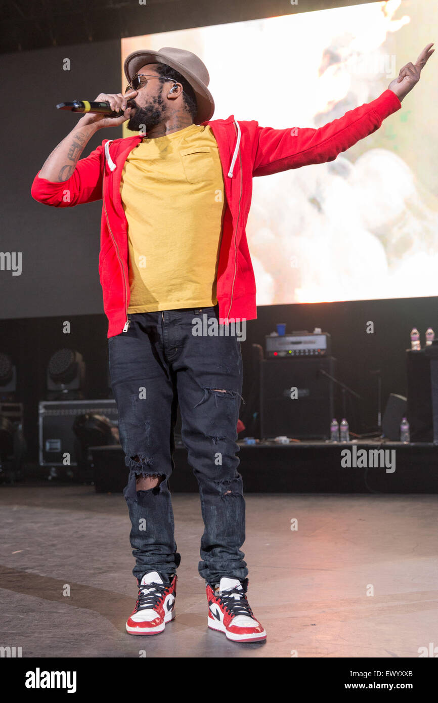 Milwaukee, Wisconsin, USA. 1st July, 2015. Rapper SCHOOLBOY Q performs ...