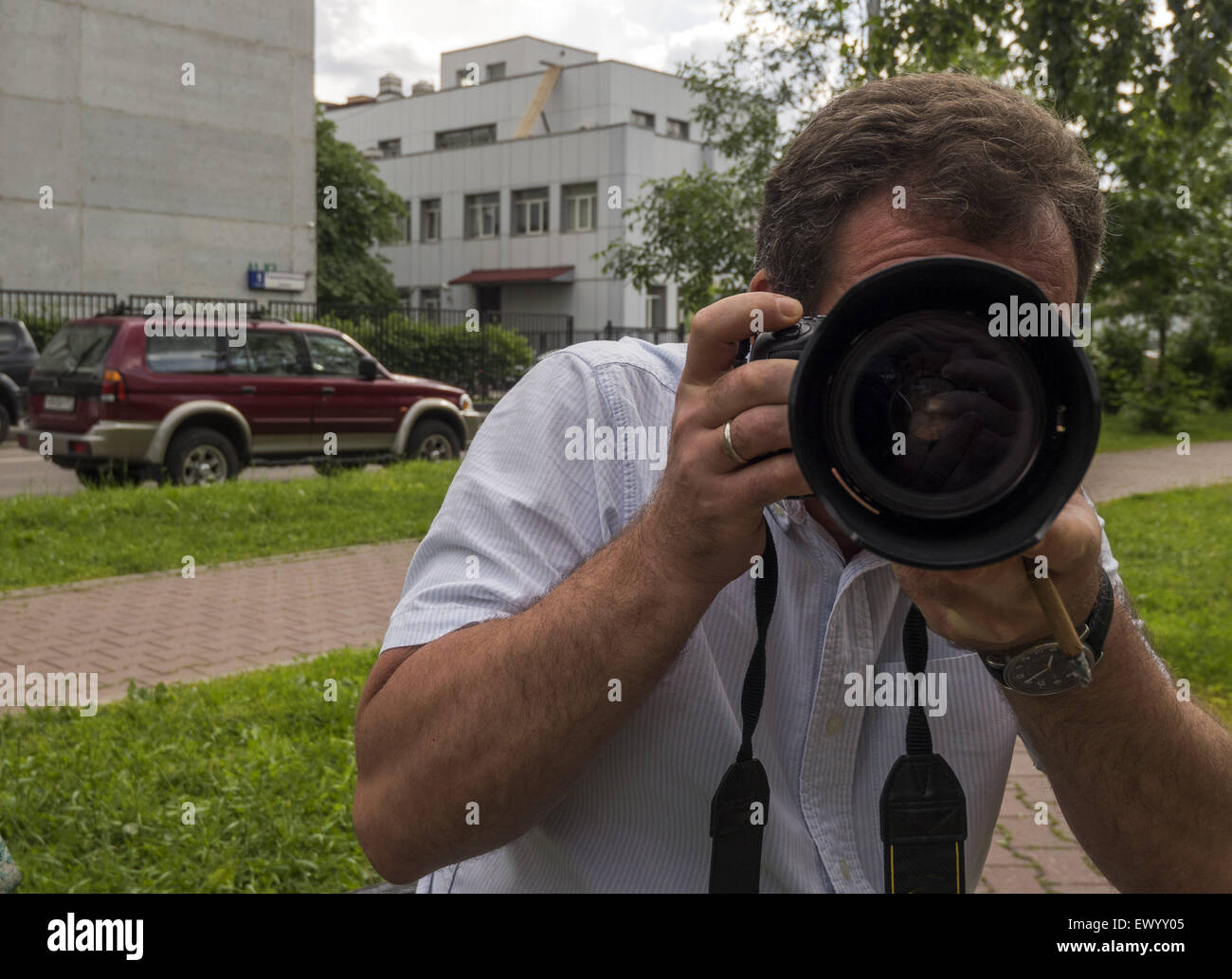 June 17, 2015 - Photographer using a dslr camera © Igor Golovniov/ZUMA ...