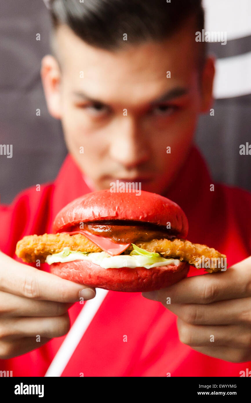Tokyo, Japan. 3rd July, 2015. Burger King's red burger ''AKA SAMURAI ...