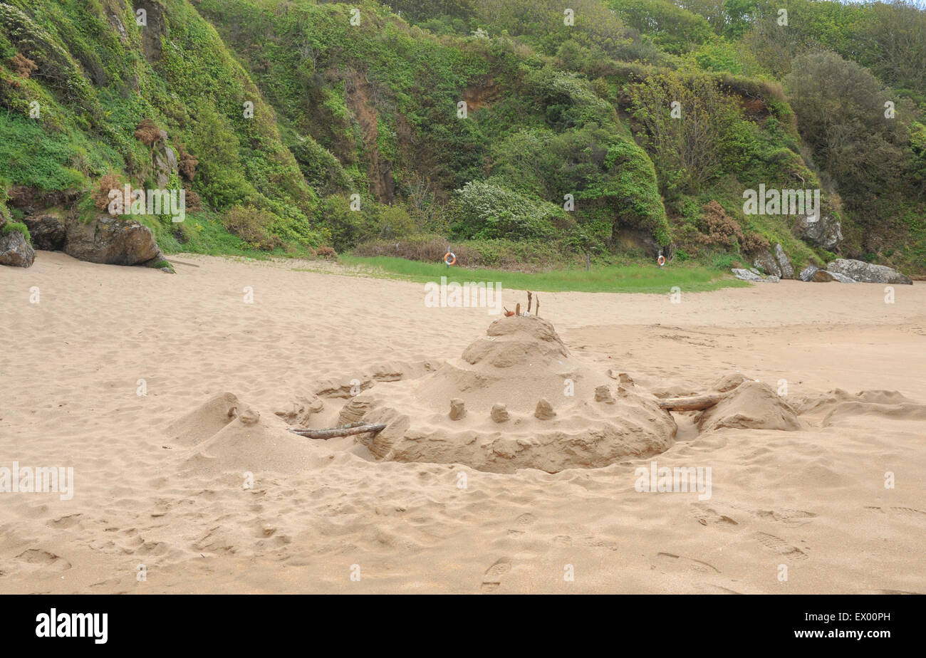 Sand castle moat on beach hi-res stock photography and images - Alamy