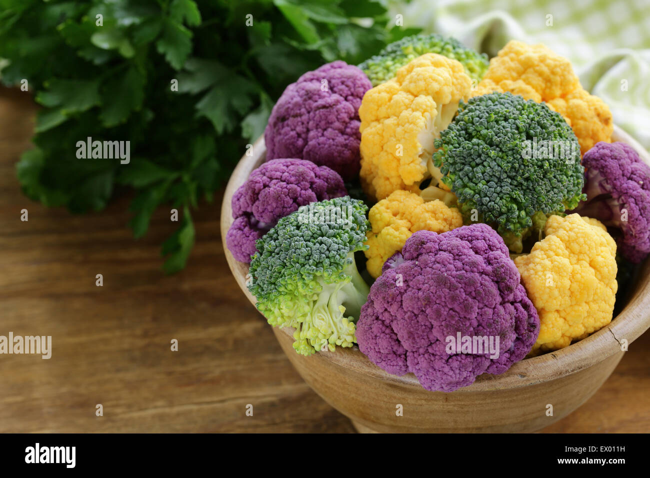 different cauliflower broccoli green yellow and purple Stock Photo - Alamy