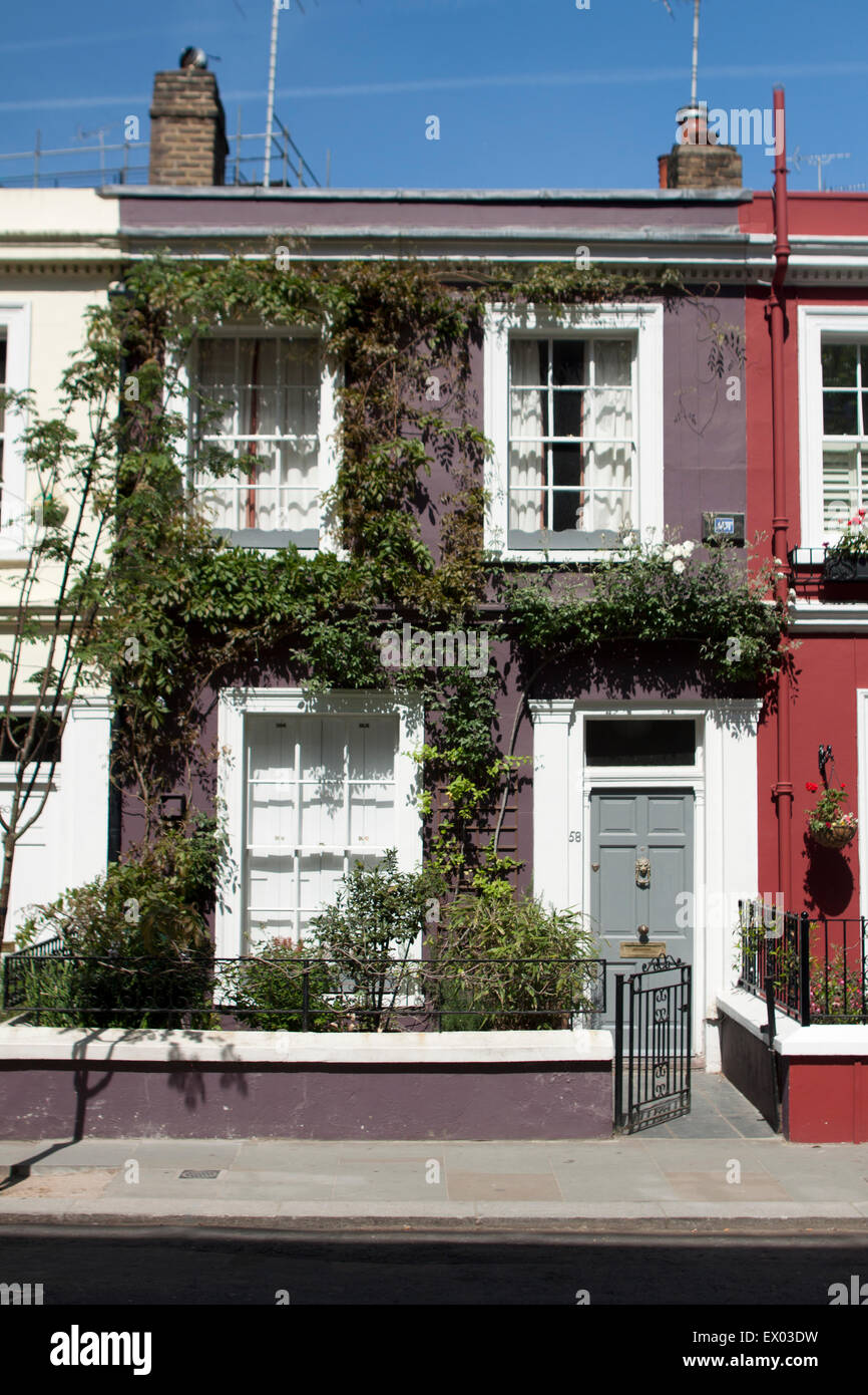 Portobello road in Notting Hill, London Stock Photo - Alamy