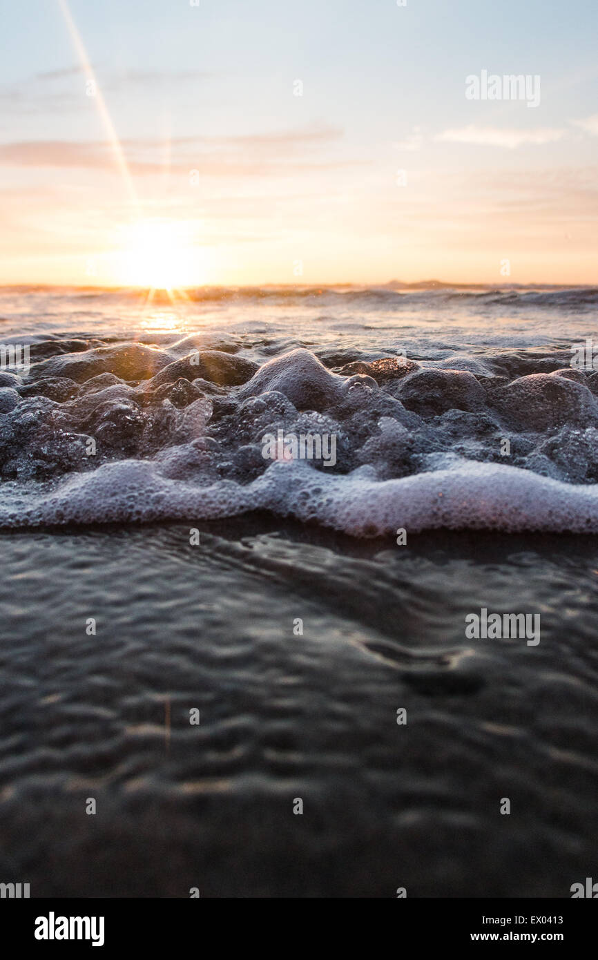 Sea level sunset hi-res stock photography and images - Alamy