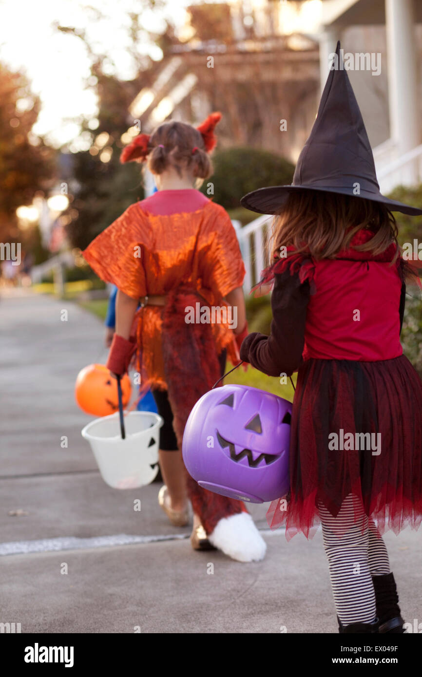 Trick Or Treat Stock Photos & Trick Or Treat Stock Images - Alamy