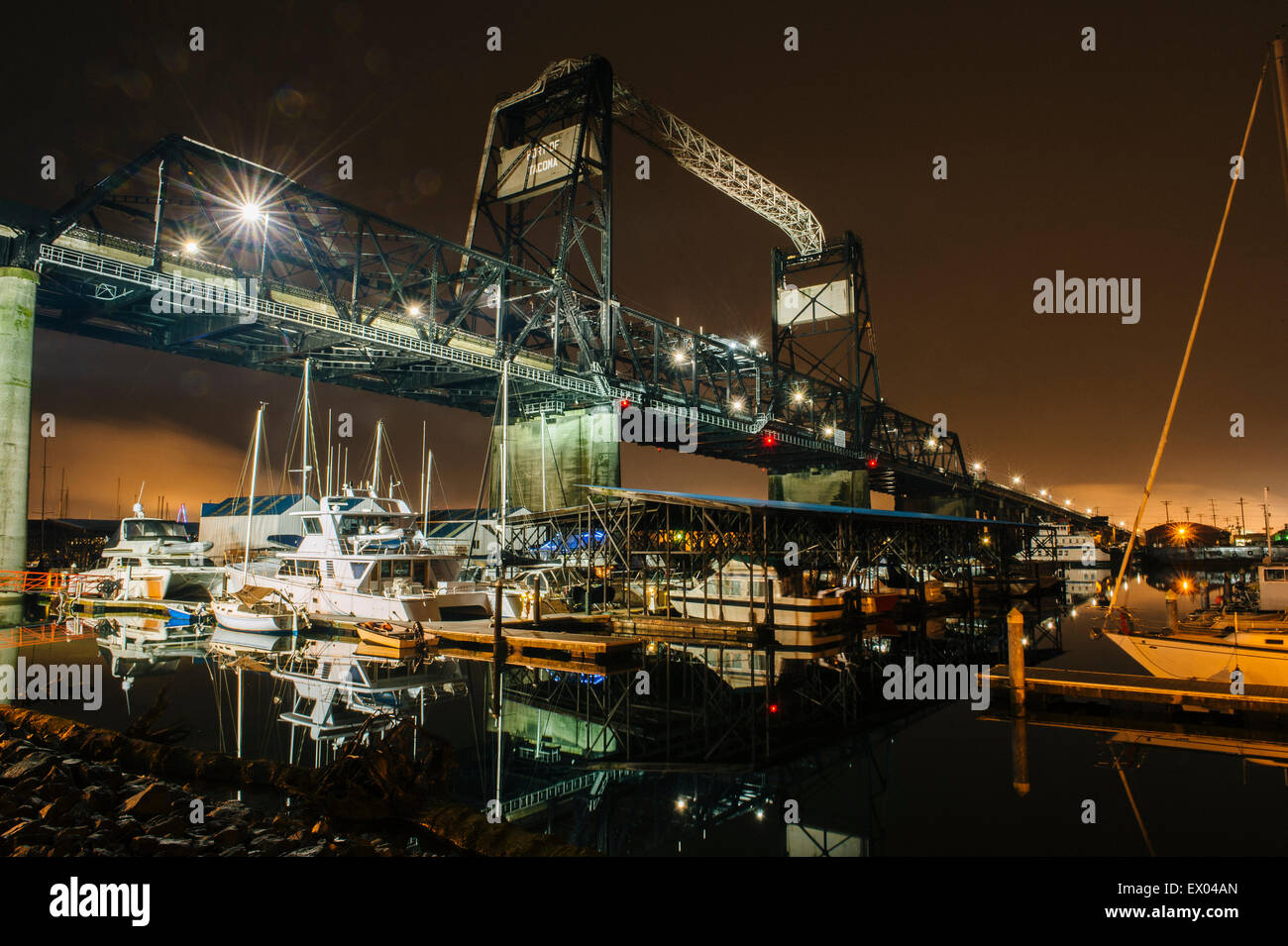 Port tacoma night hi-res stock photography and images - Alamy