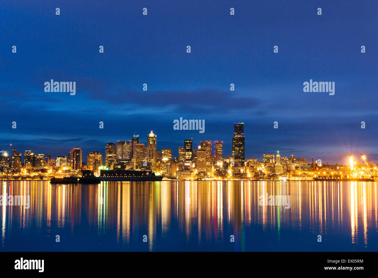 Skyline by night, Puget Sound, Seattle, USA Stock Photo - Alamy
