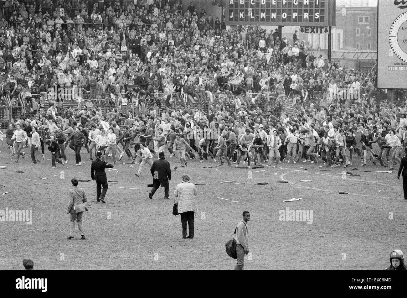 Football hooligans 1980s hi-res stock photography and images - Alamy