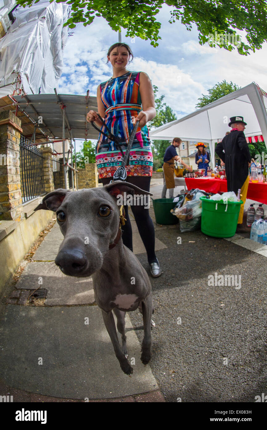 Lens competition hi-res stock photography and images - Alamy