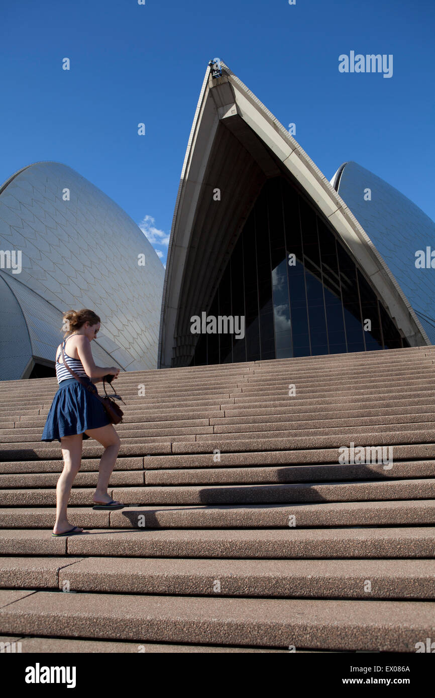 Girls walking up the steps towards the Opera house Stock Photo - Alamy