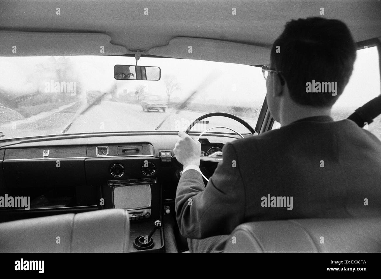 Triumph 2000 Automobile, Road Test, Reading Berkshire, 16th February ...