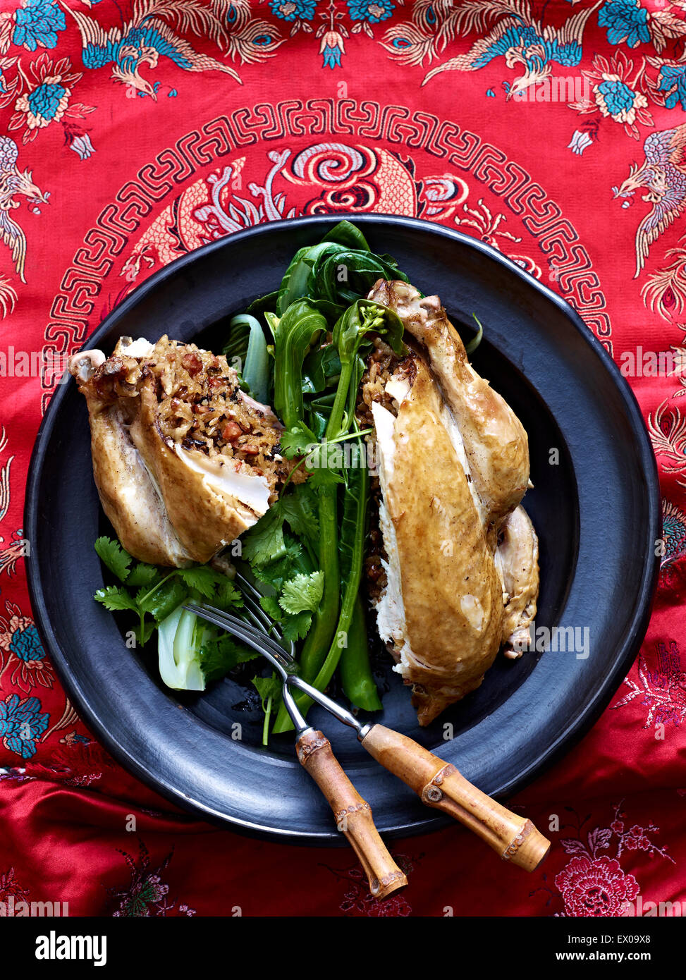 Beggars chicken hi-res stock photography and images - Alamy