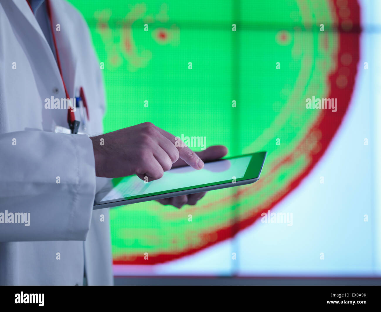 Silicon wafer close up hi-res stock photography and images - Alamy