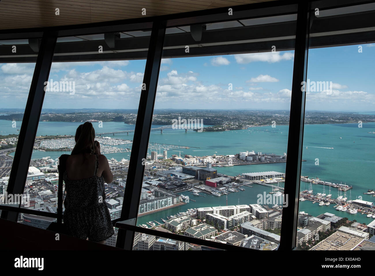 Auckland observation tower hi-res stock photography and images - Alamy