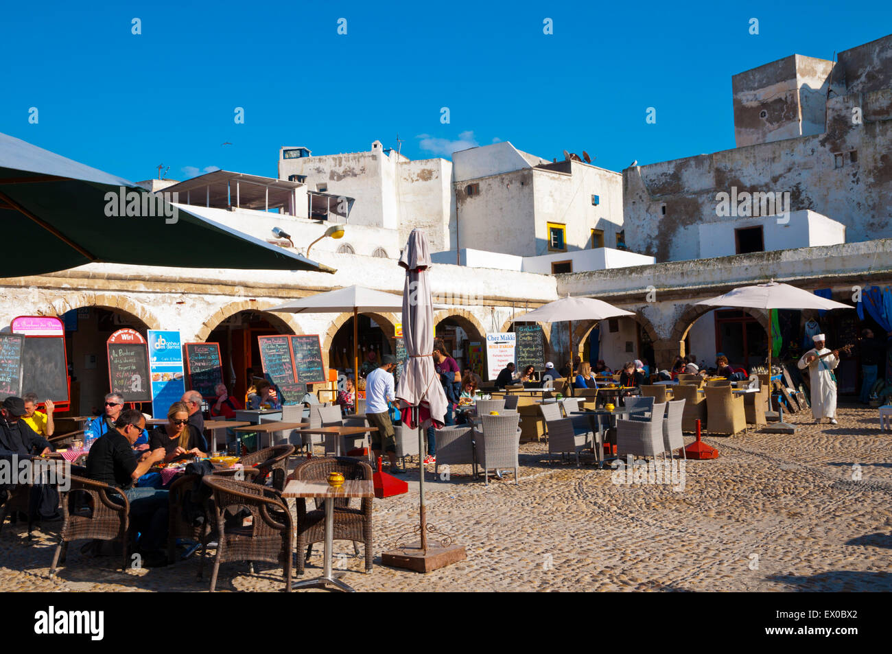 African courtyard hi-res stock photography and images - Alamy