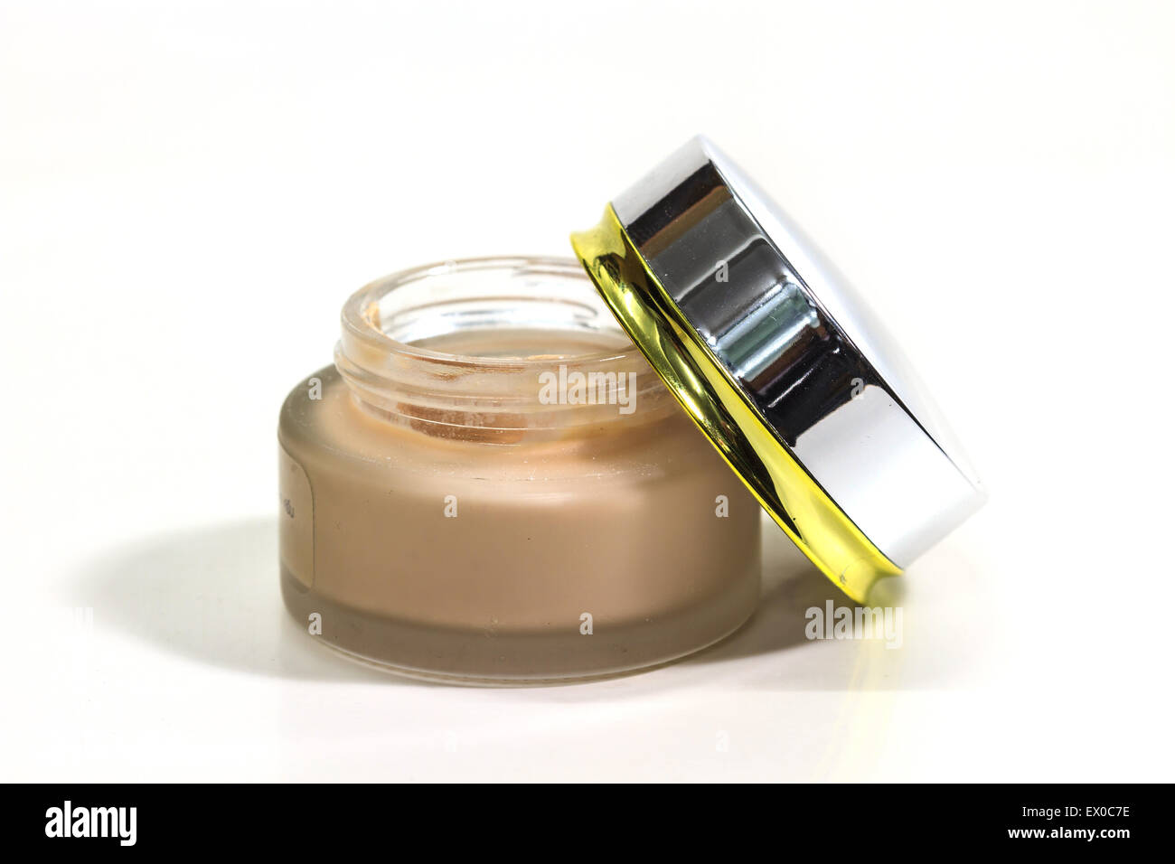 Beauty and lotion hi-res stock photography and images - Alamy