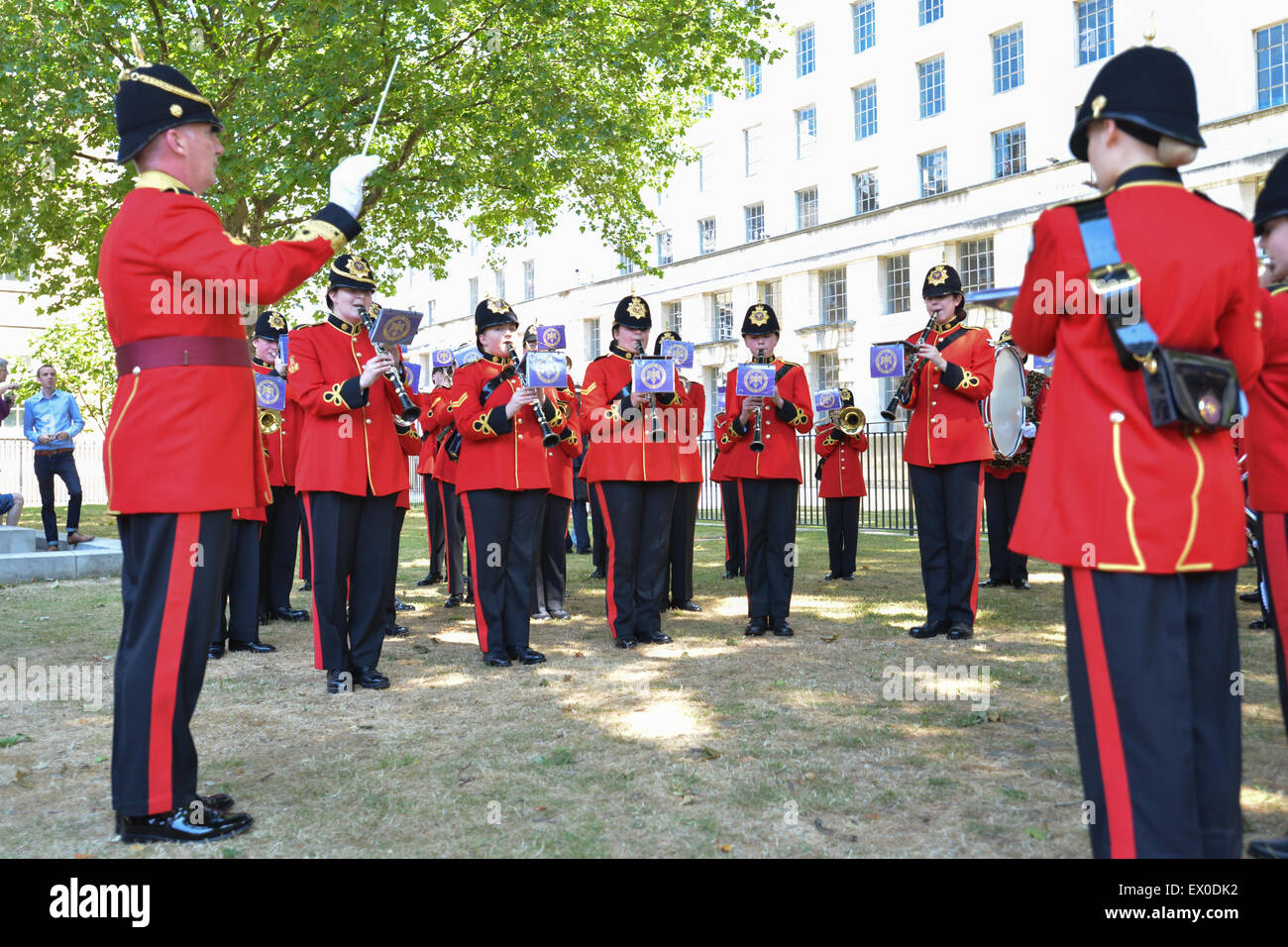 A march takes place on Whitehall to campaign to recognise Falklands ...