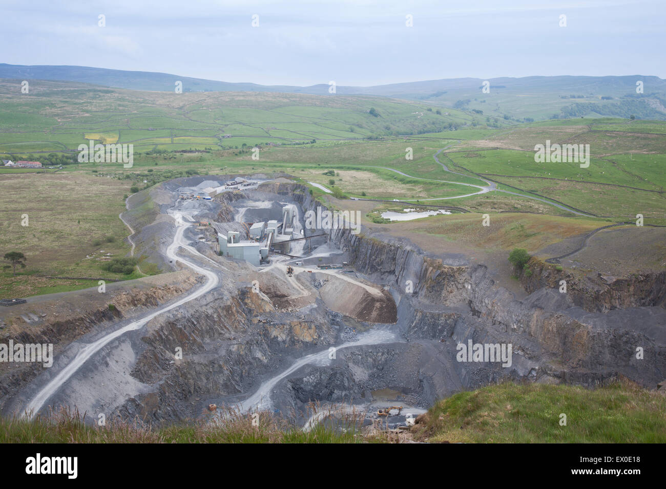 Stone gritstone hi-res stock photography and images - Alamy