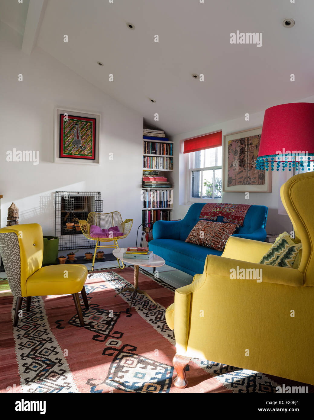 Aboriginal wall art hi-res stock photography and images - Alamy