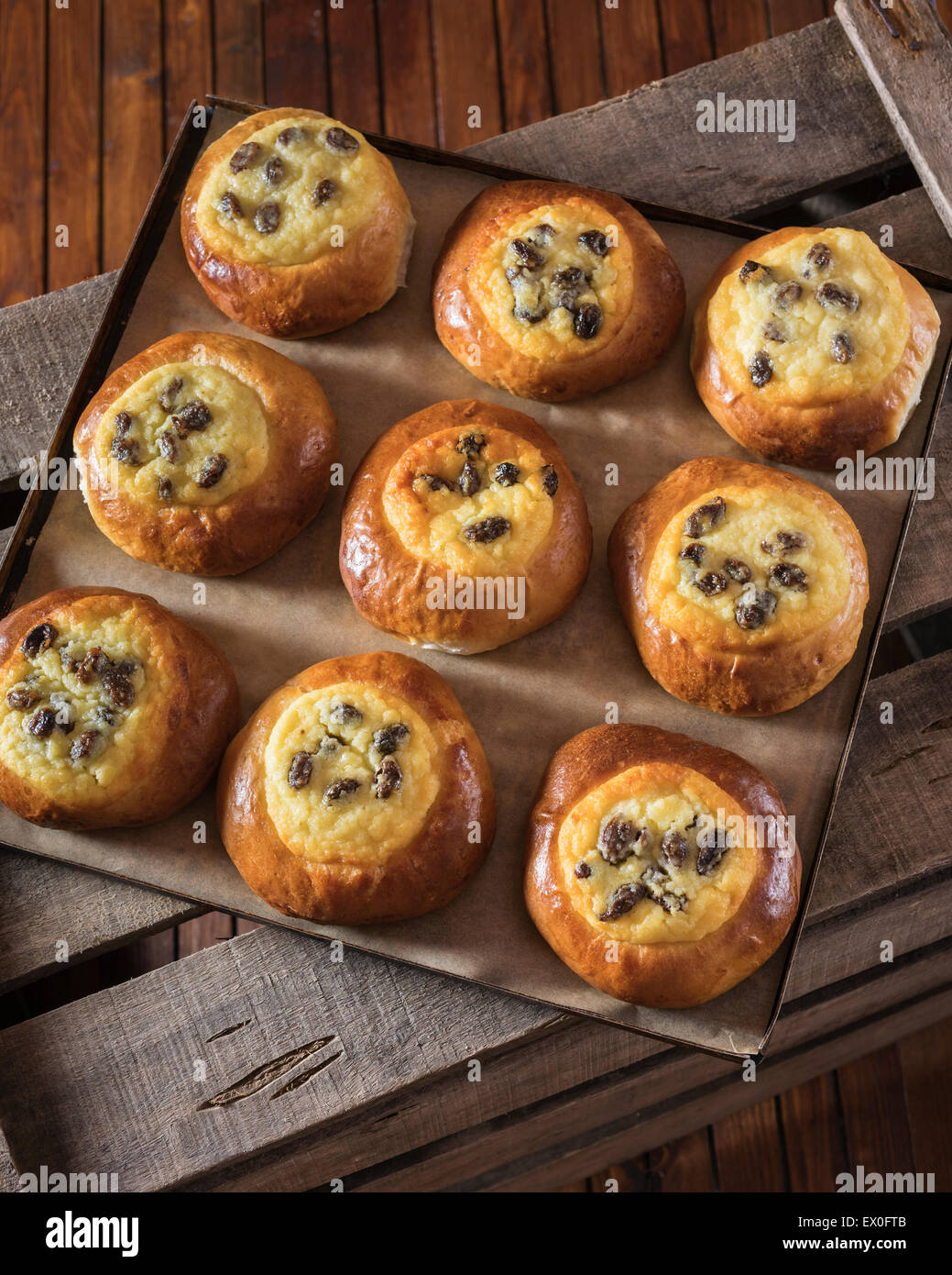 Vatrushkas. Russian cream cheese buns. Food Russia Stock Photo - Alamy