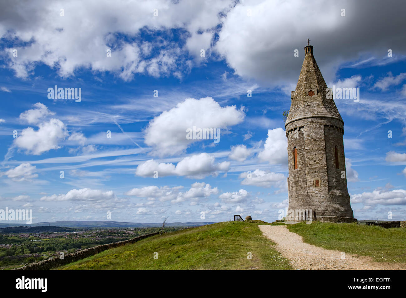 Hartshead pike mossley hi-res stock photography and images - Alamy