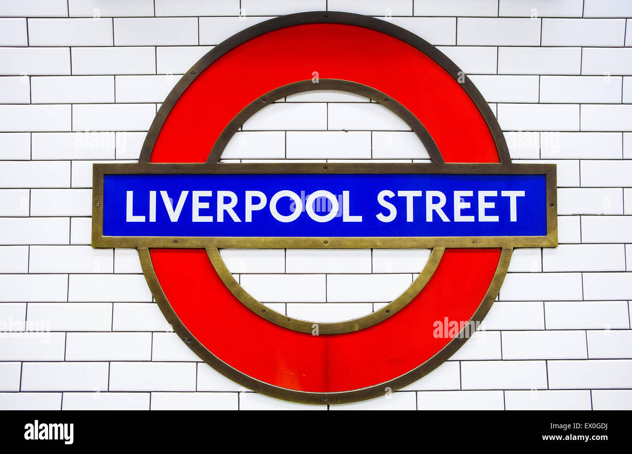 British Rail Sign Liverpool Street Stock Photos & British Rail Sign ...