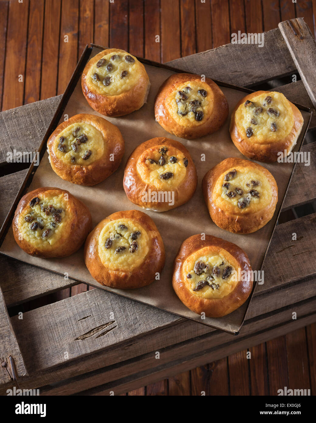 Vatrushkas. Russian cream cheese buns. Food Russia Stock Photo - Alamy