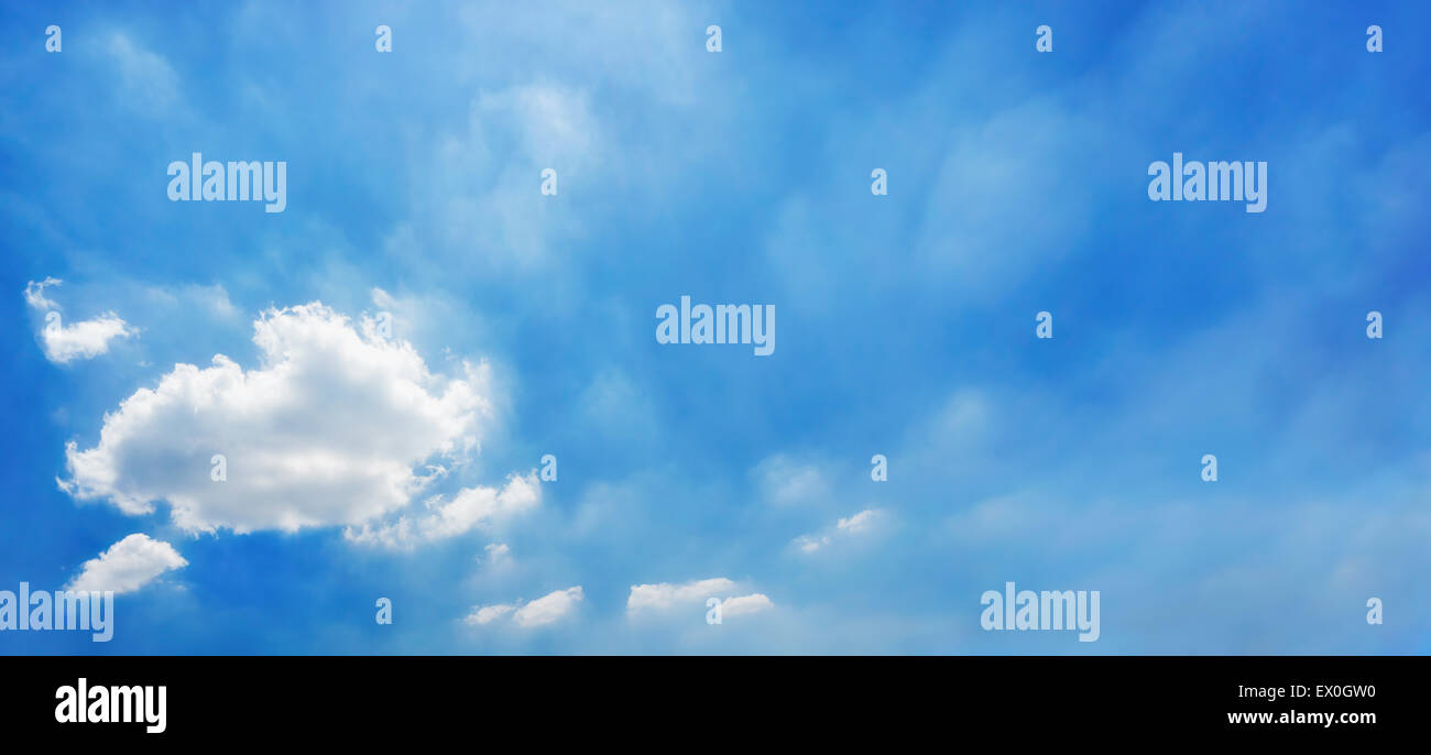 Pale blue sky with clouds hi-res stock photography and images - Alamy