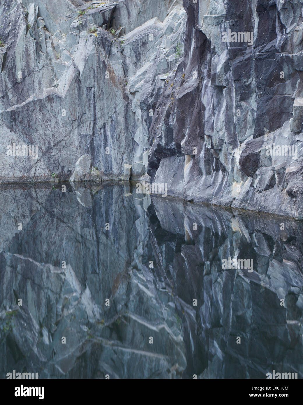 Reflected patterns from the slate cliffs of Hodge Close Quarry ...
