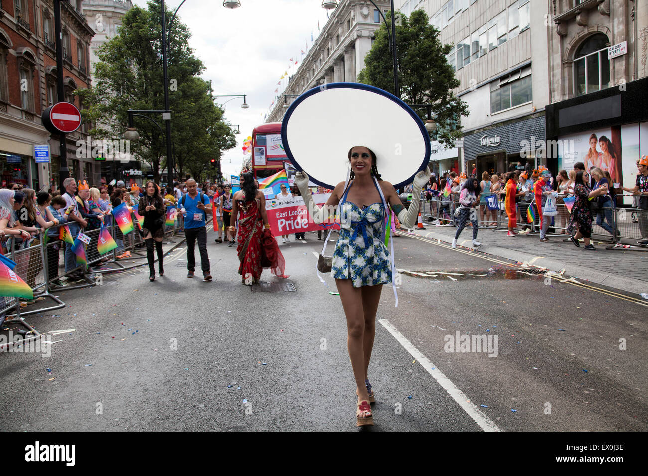 Uk pride parade hi-res stock photography and images - Alamy