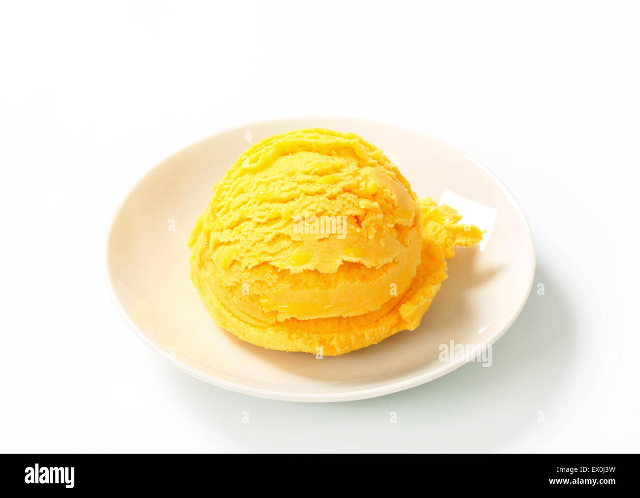 Single scoop ice cream hi-res stock photography and images - Alamy