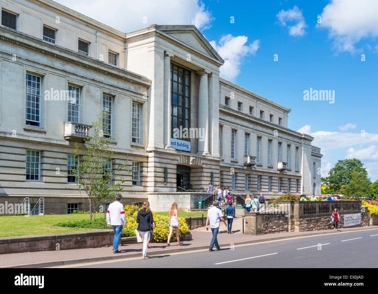 Portland Building and university students Nottingham University ...