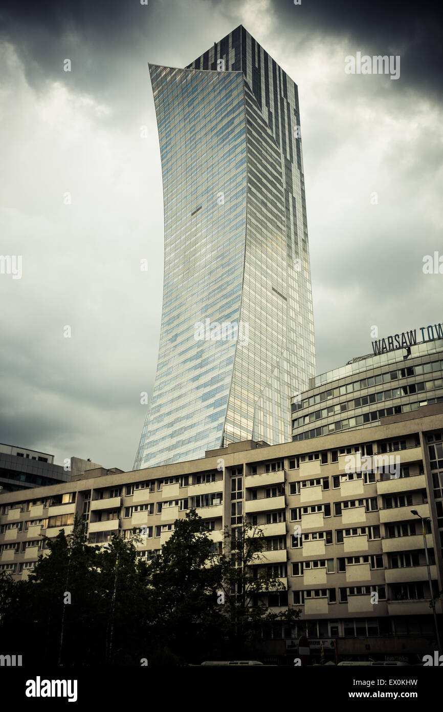Tall curved skyscraper in Warsaw Stock Photo - Alamy