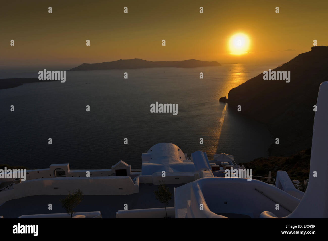 An amazing sunset in Fira, Greece Santorini island in Cyclades Stock ...