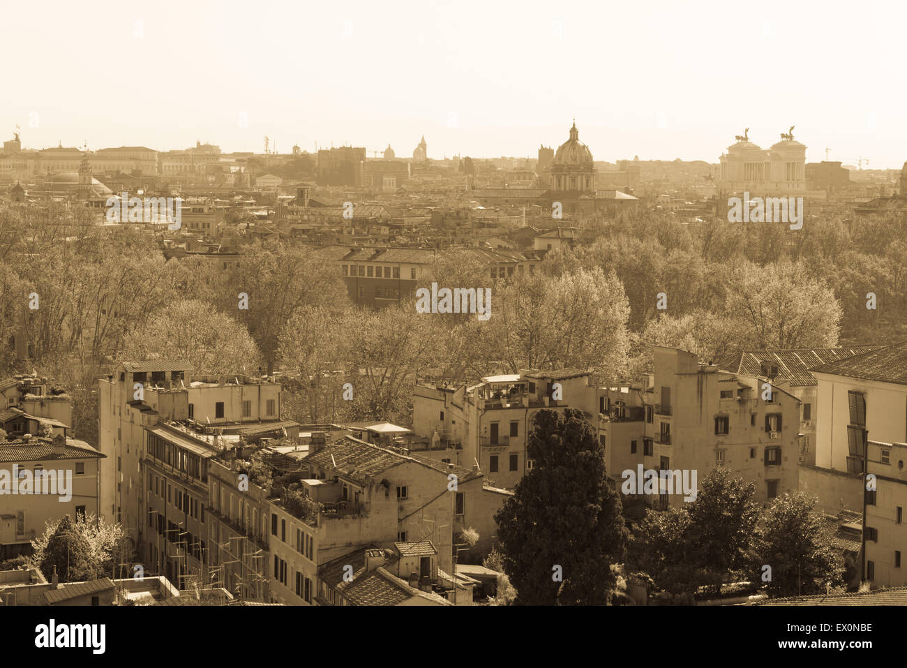 Rome cityscape hi-res stock photography and images - Alamy