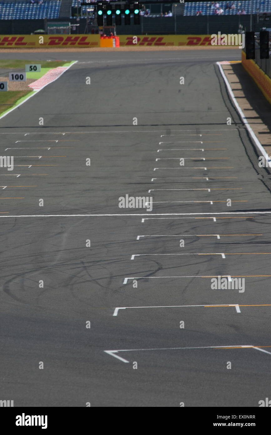 Silverstone, Northants, UK, 03rd July, 2015. The main startline ...