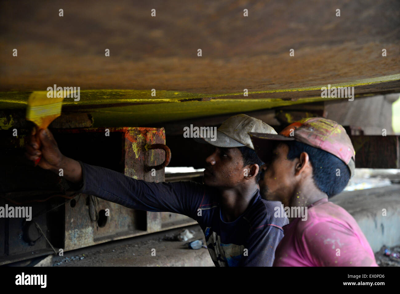 Shipyard works hi-res stock photography and images - Alamy