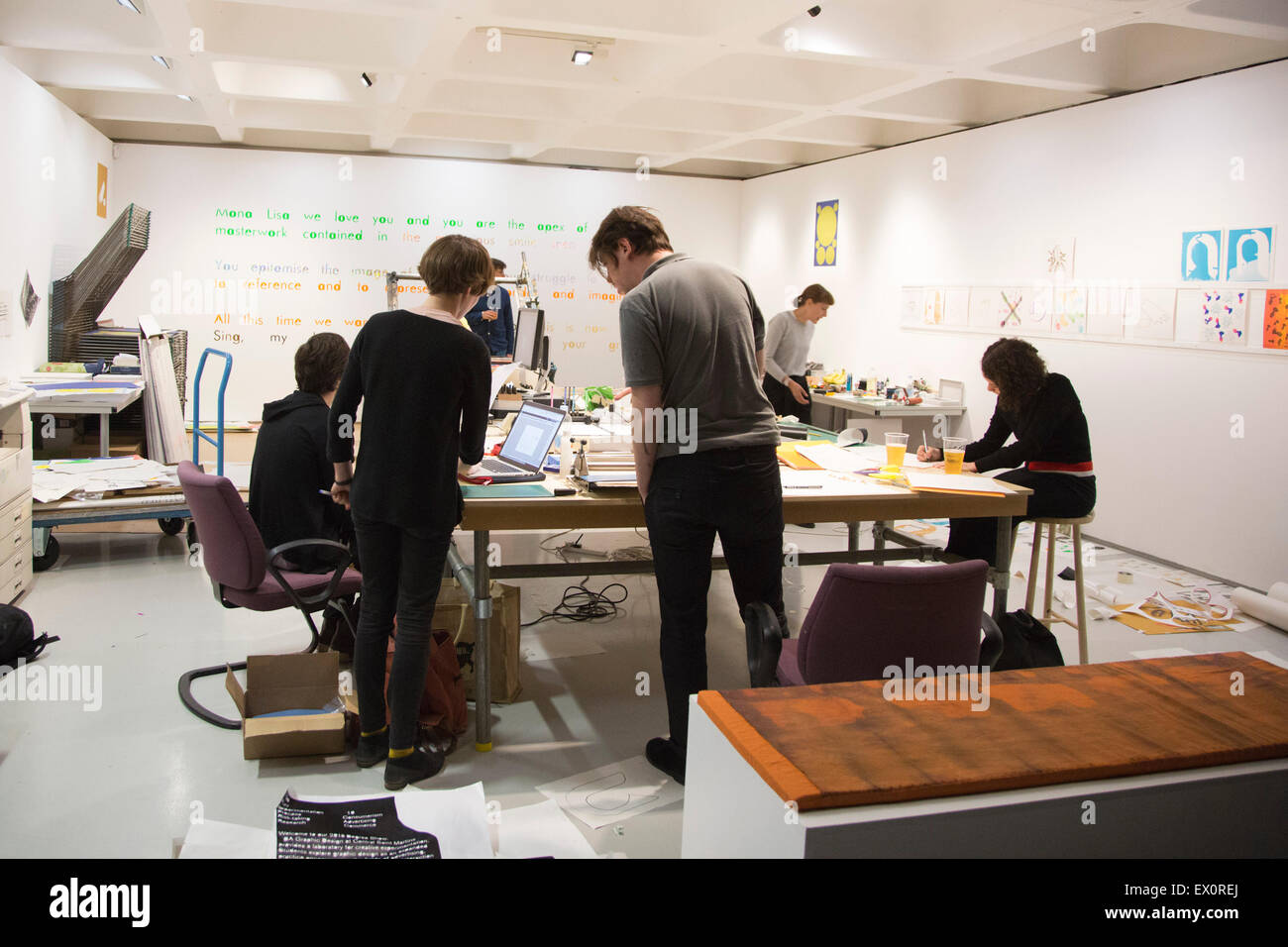 Doug aitken studio hi-res stock photography and images - Alamy