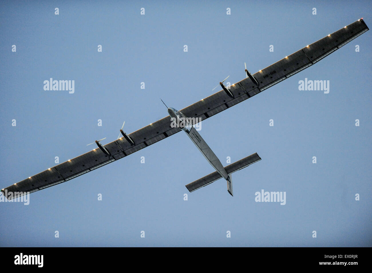 Solar impulse hi-res stock photography and images - Alamy