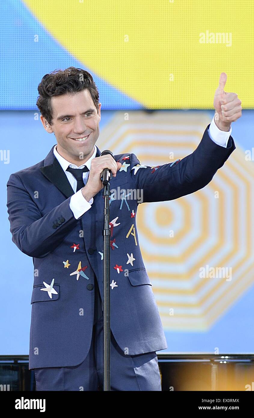 New York, NY, USA. 3rd July, 2015. Mika on stage for ABC's Good Morning ...